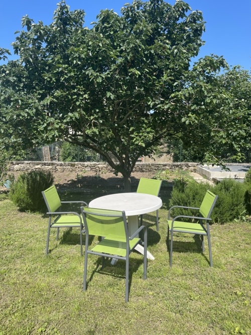 Hôtel-Restaurant à Laissac, au coeur de l'Aveyron - Cazes-Arazat